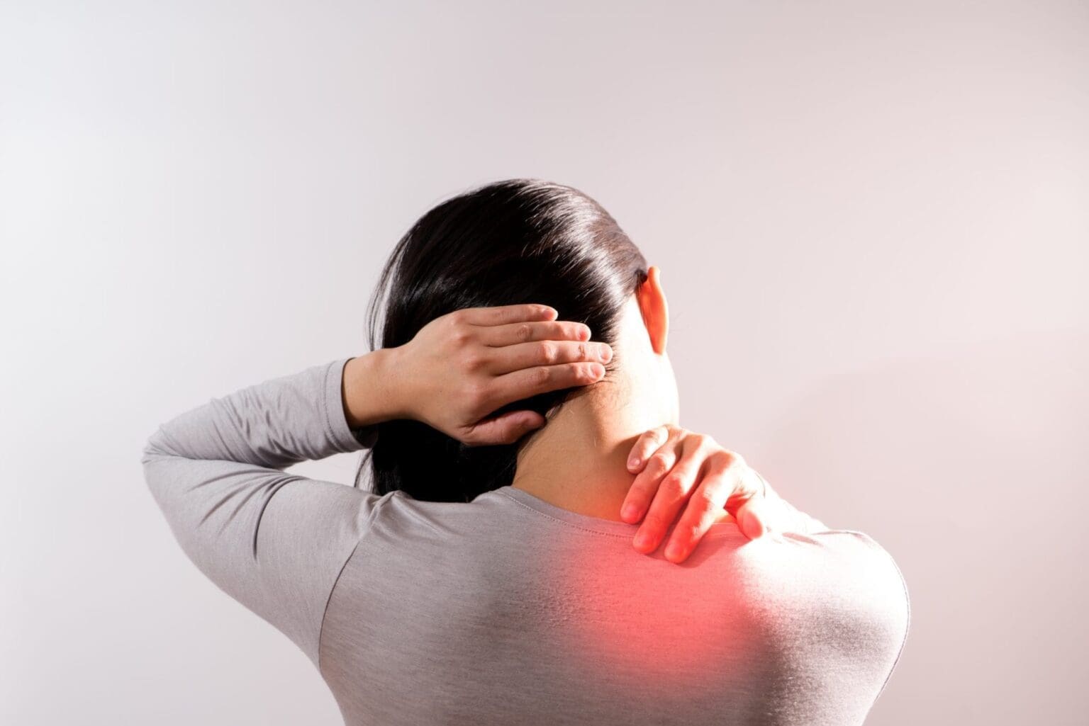 Right Side Neck Pain: Causes, Relief Tips & When to See a Therapist